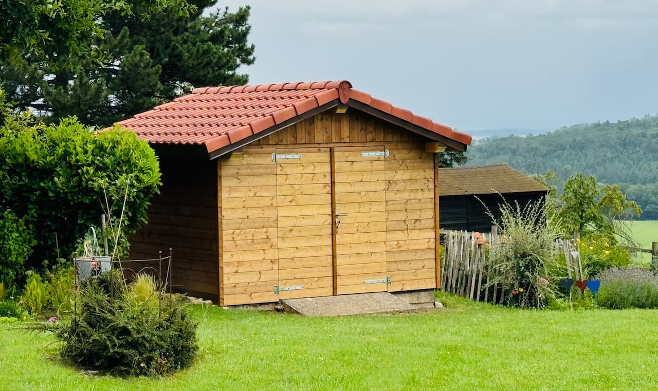 Cabane de jardin en bois en kit 100% made in France
