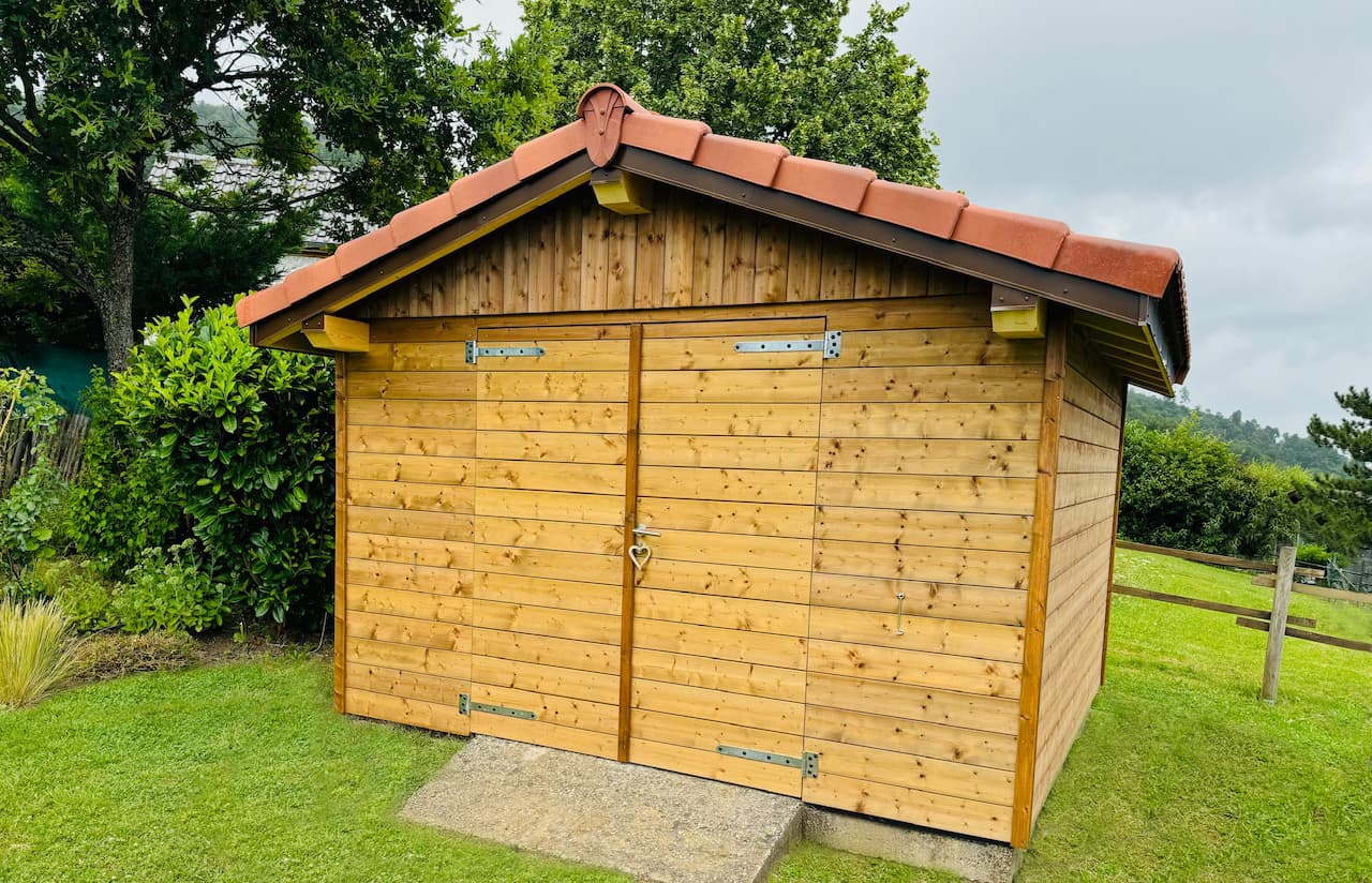 Cabane de jardin en bois en kit 100% made in France